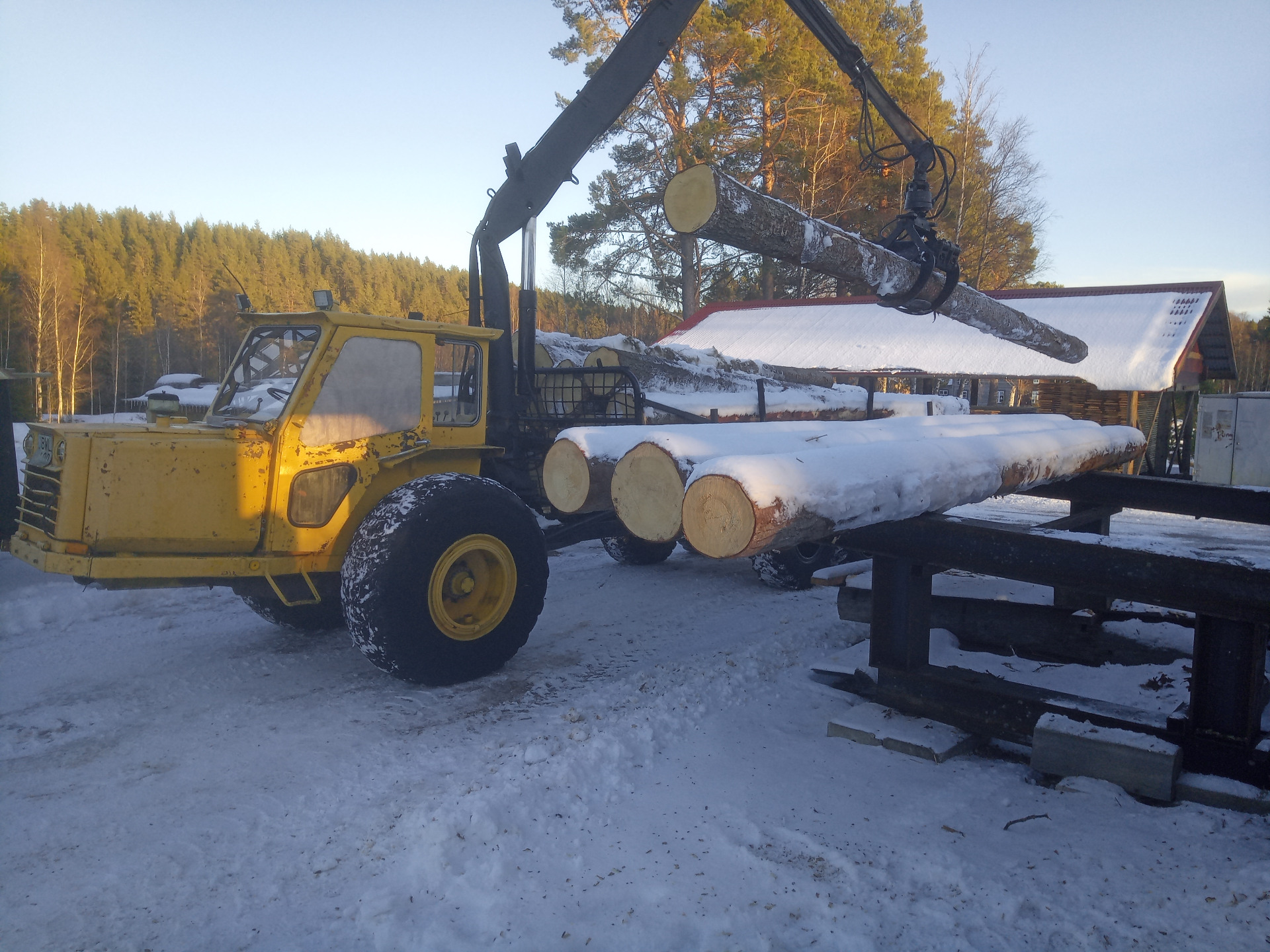 Hus7 :: Skapaitimmer.se - Timmerstomme, Vildmarkspanel,Bastu ...